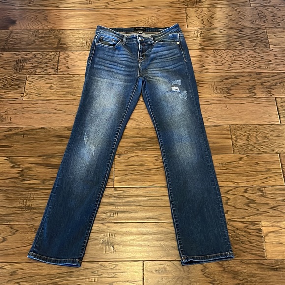 Judy Blue | Jeans | Judy Blue Straight Fit Size 929 | Poshmark